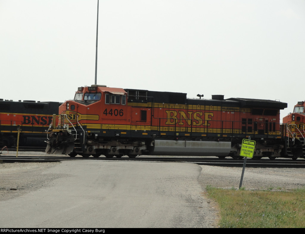 BNSF 4406
